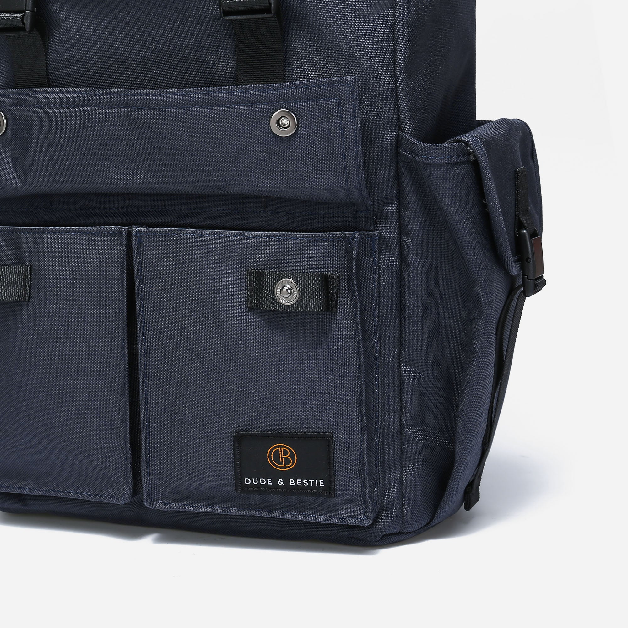 Predator 背包 | 多功能背包，合適上班及戶外休閒用途 | Dude & Bestie